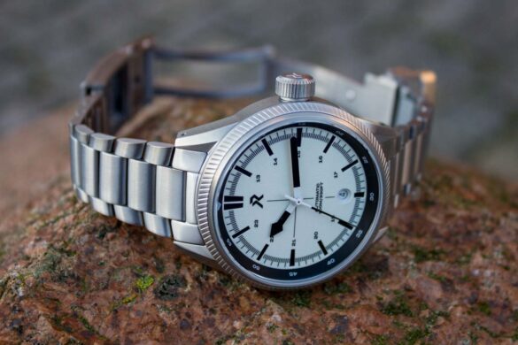 The Best Custom Watches in 2022 [14 Brands] | Hype & Style